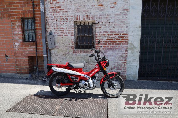 Honda Trail 125 gallery